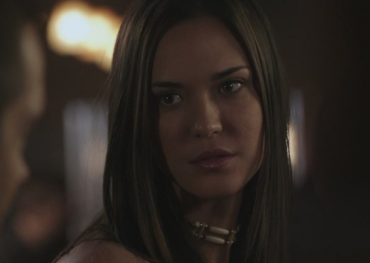 'Wonder Woman' Review: DC Delivers the Best Superhero Film Since 'Civil ...