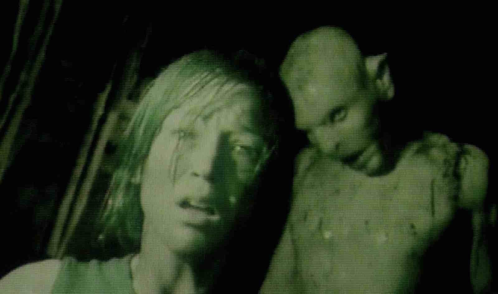 PODCAST: 'The Descent' Review: Looking Back at One of the Scariest ...